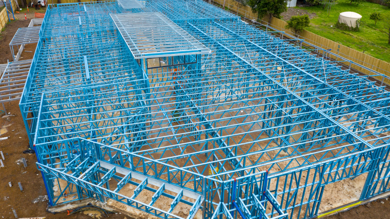 Shrives Road - Dynamic Steel Frame