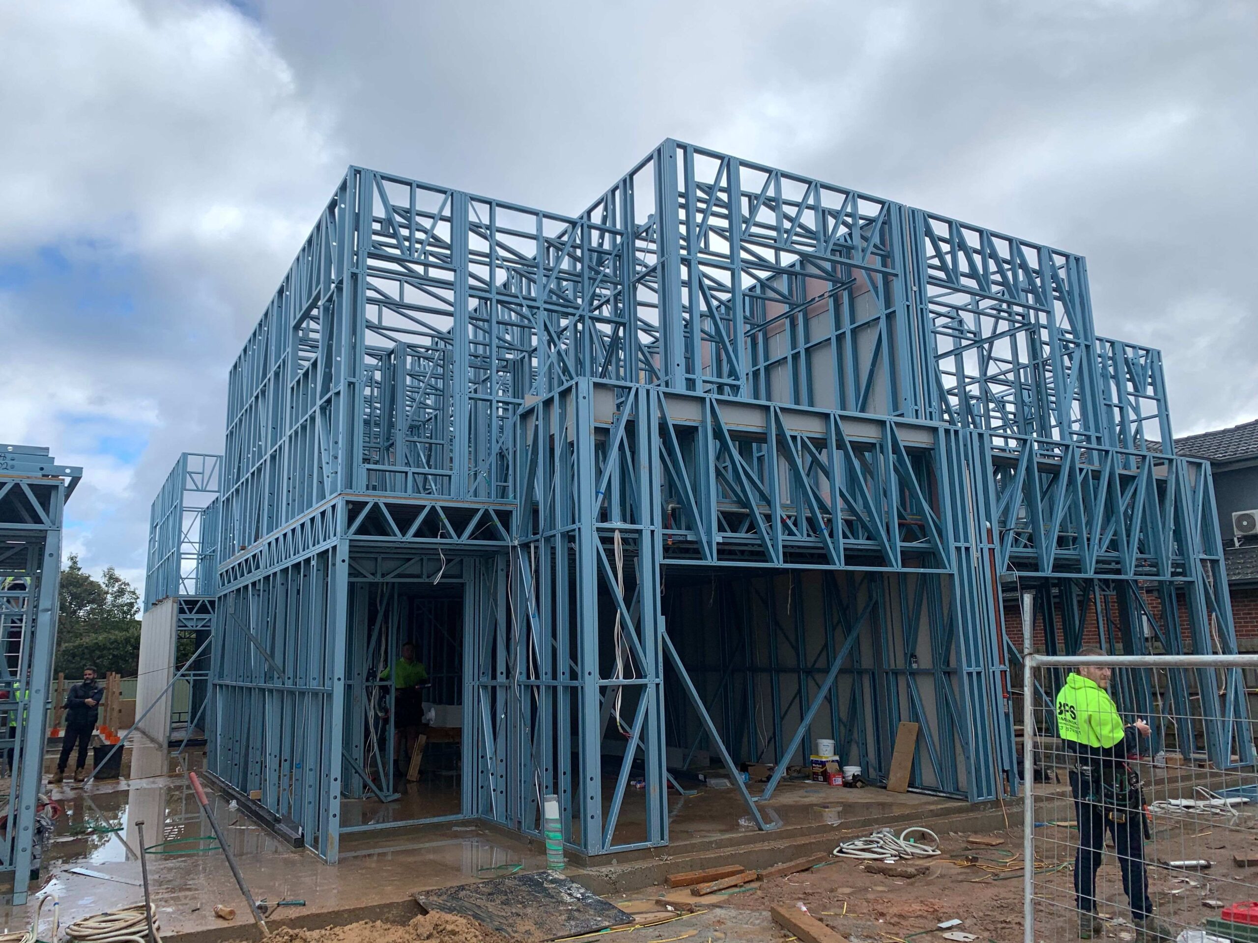 Hill Street Bentleigh East Townhouse - Dynamic Steel Frame