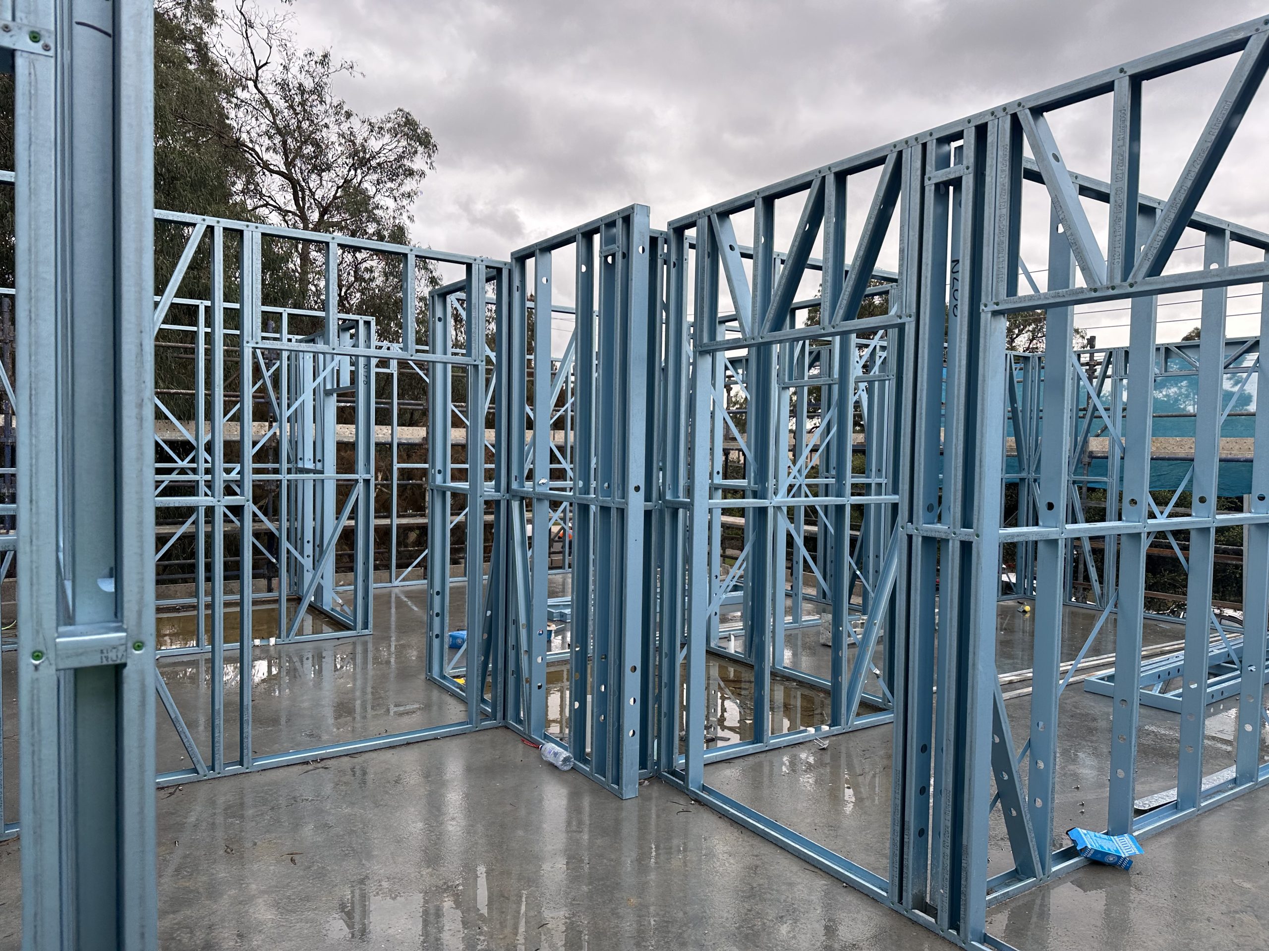 Canterbury Road, Ringwood - Dynamic Steel Frame